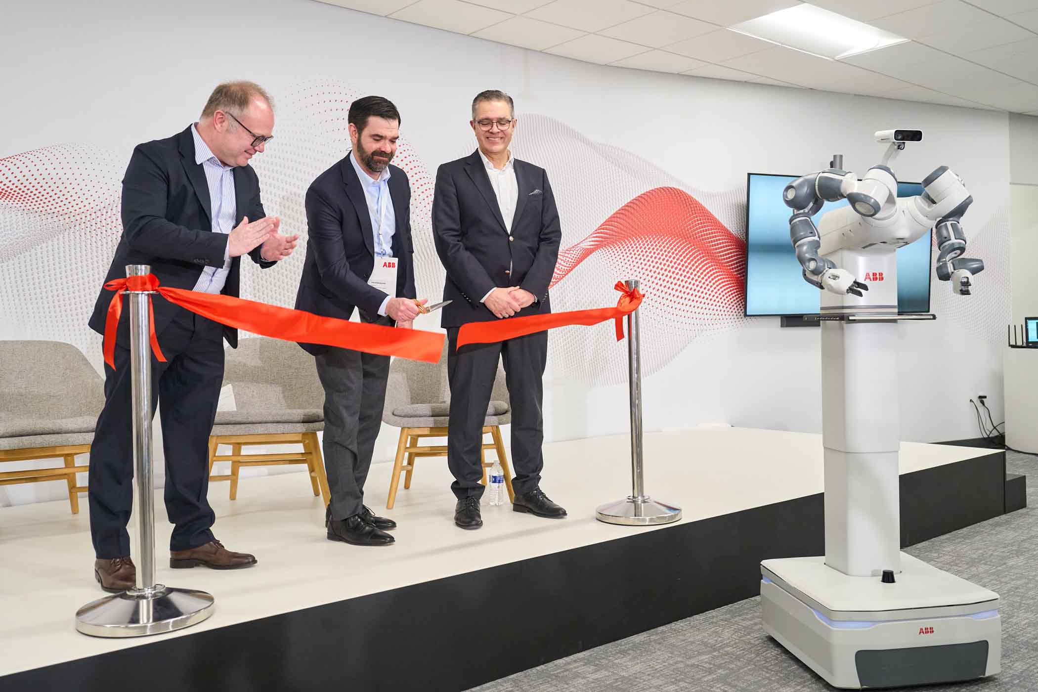 ABB opens refitted, state-of-the-art U.S. robotics facility ...